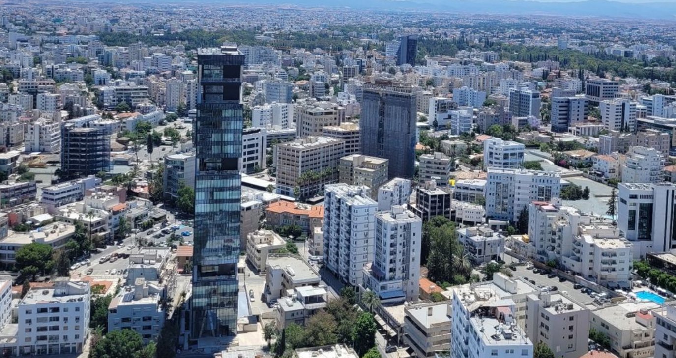 Ερευνώνται πέντε δημόσιοι υπάλληλοι για Τ/κ περιουσίες (Βίντεο)