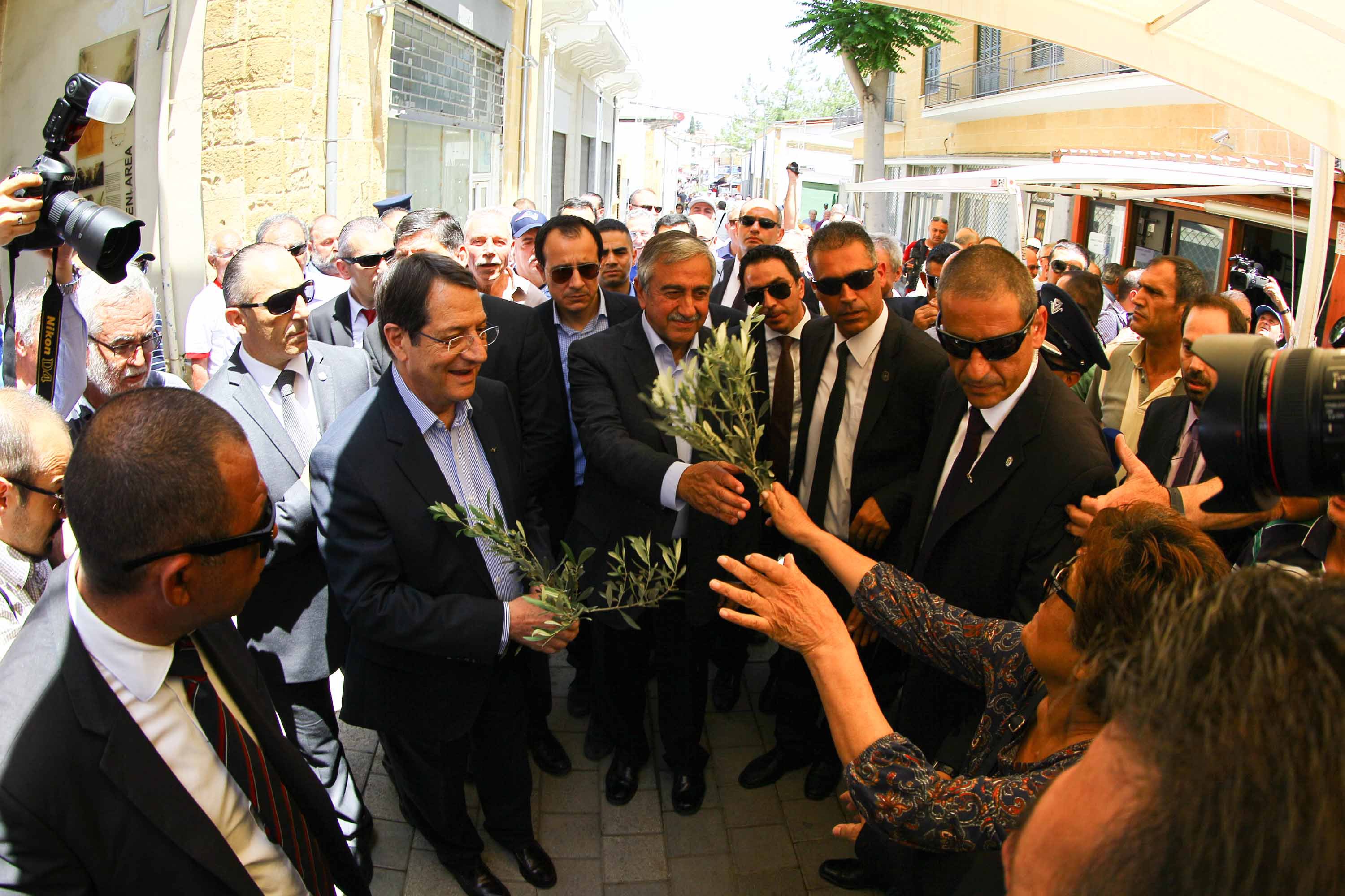 Ο ΜΕΓΑΛΟΣ ΠΕΡΙΠΑΤΟΣ…