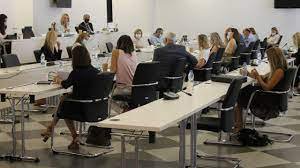 Στην Επ. Ανθρωπίνων Δικαιωμάτων το δικαίωμα ψήφου για εκ μητρογονίας ...
